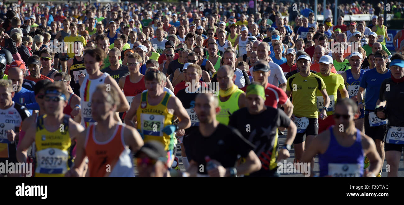 Berlin, Germany. 27th Sep, 2015. Runners compete in the 42nd Berlin ...