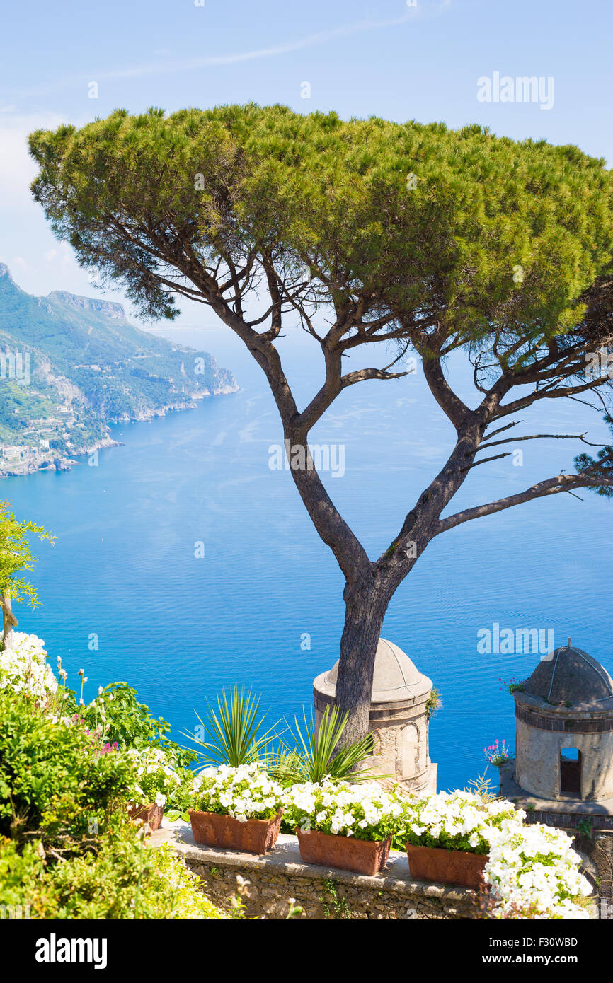 Amalfi coast italy hi-res stock photography and images - Alamy