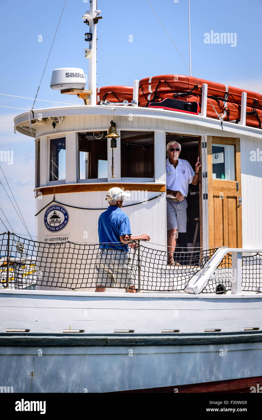 Buyboat Winnie Estelle, Chesapeake Bay Maritime Museum, St. Michaels ...