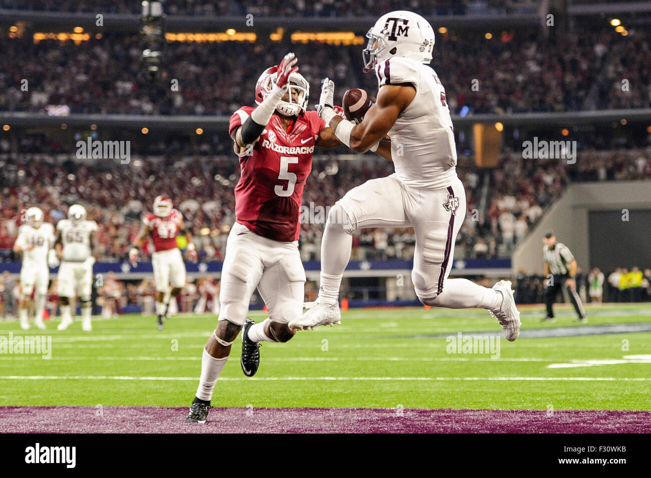 Texas A&M receiver Christian Kirk (3) catches a pass for a touchdown in ...