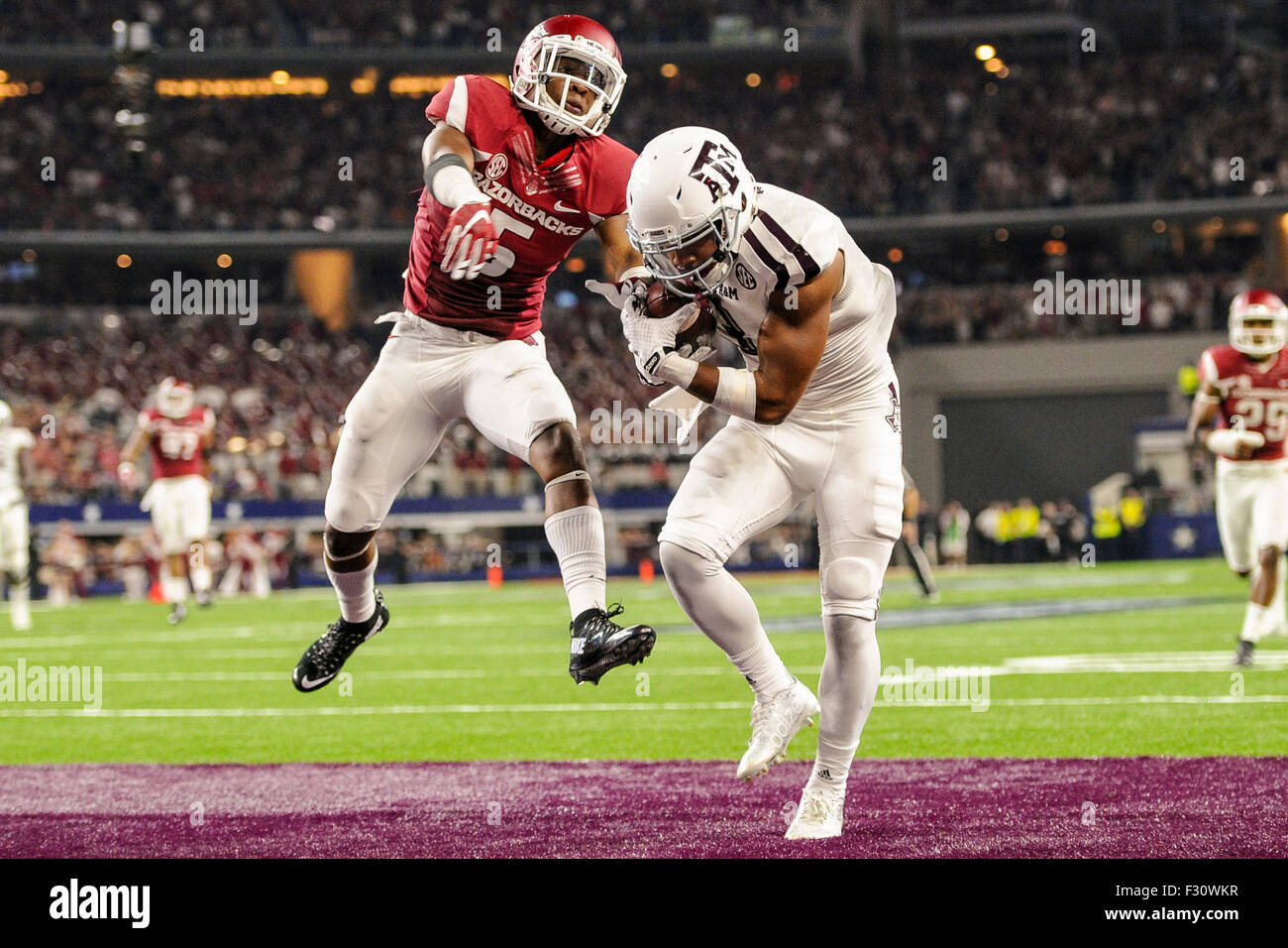 Texas A&M receiver Christian Kirk (3) catches a pass for a touchdown in ...