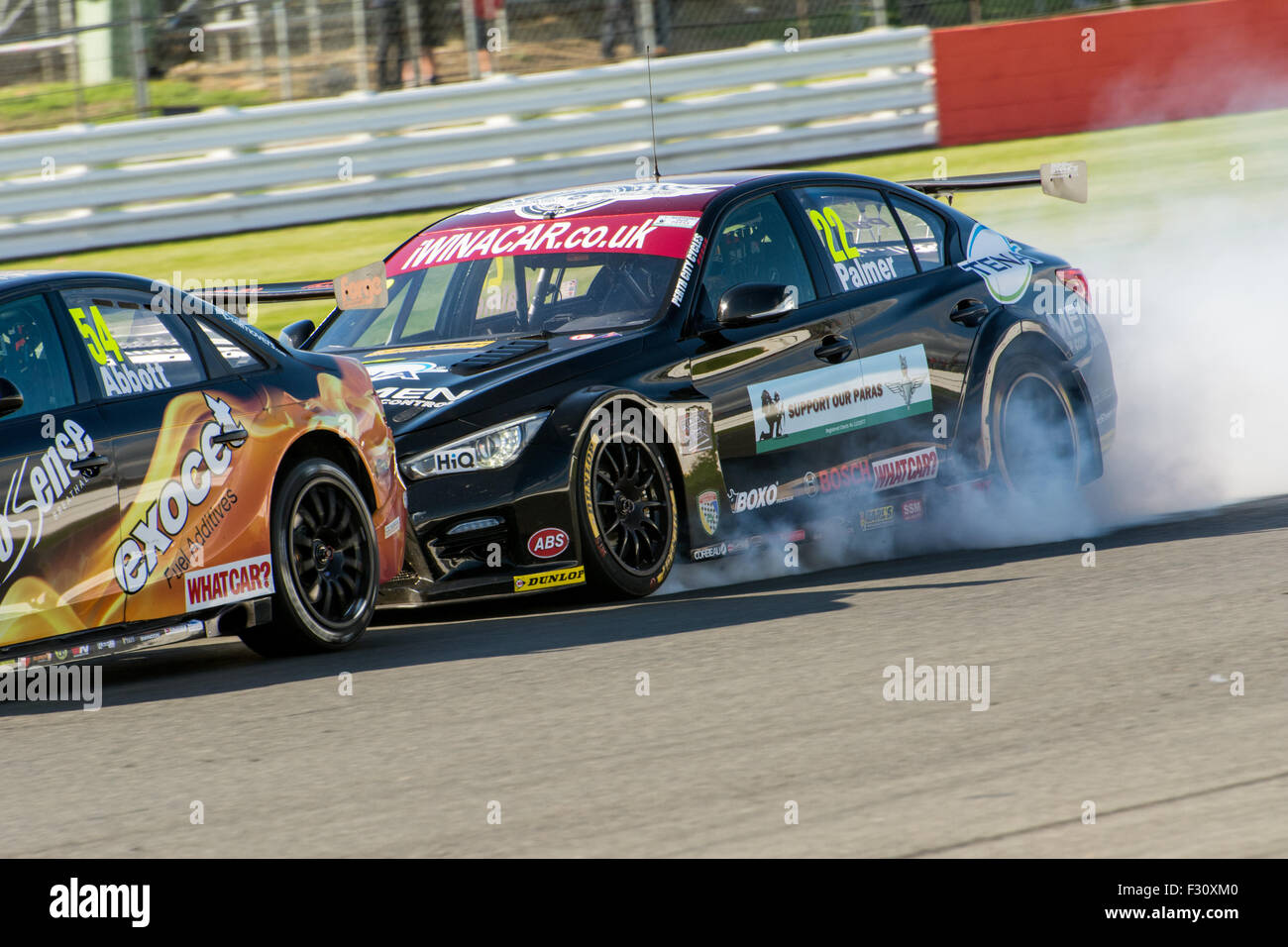 Northamptonshire, UK. 27th Sep, 2015. Derek Palmer Jr. and Infiniti ...