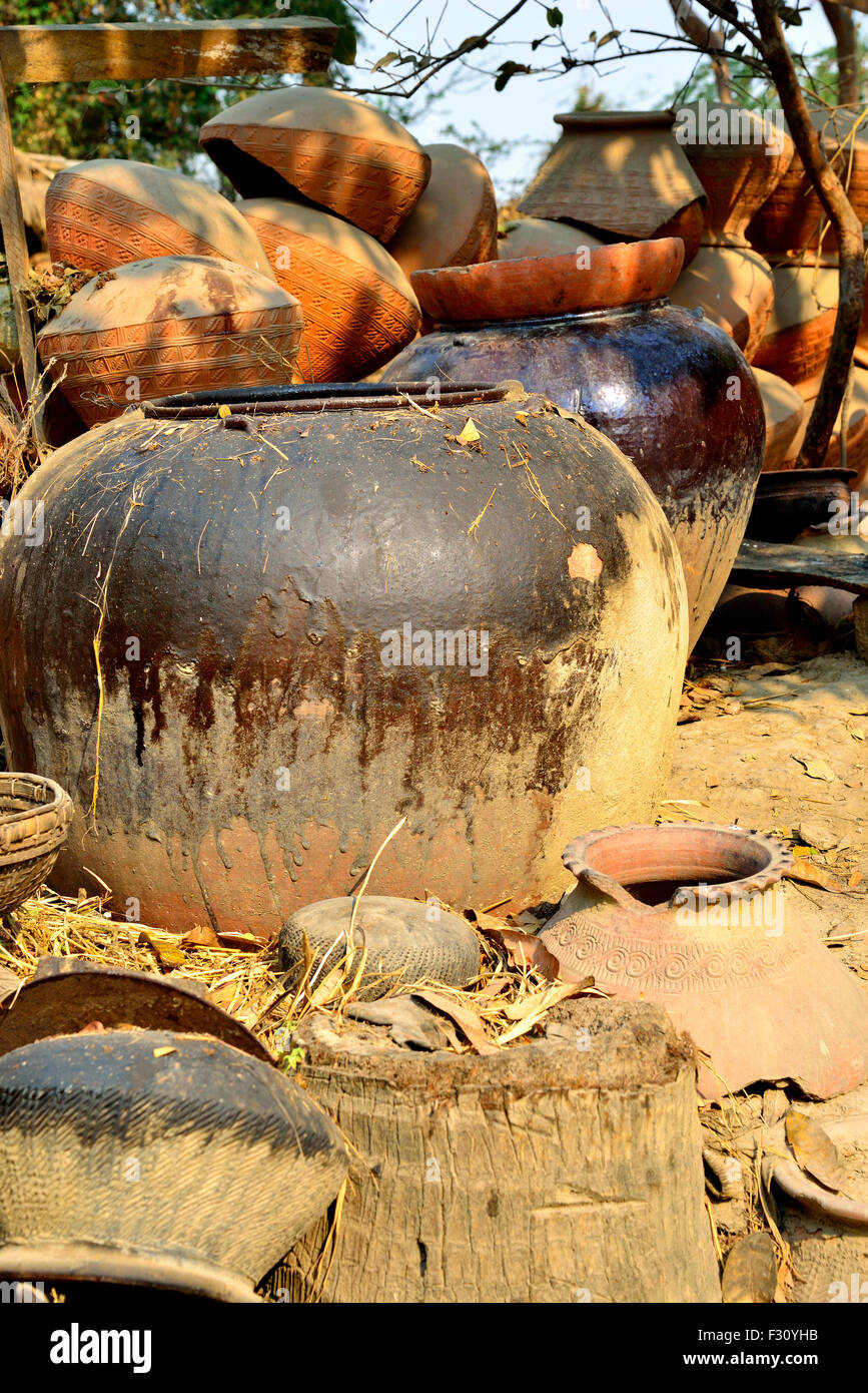Ceramic pots at Yandabo pottery village on the banks of the Irrawaddy ...