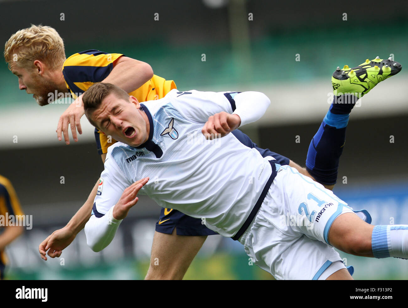 Verona, Italy.. 27th Sep, 2015. Hellas Verona's defender Filip Helander ...