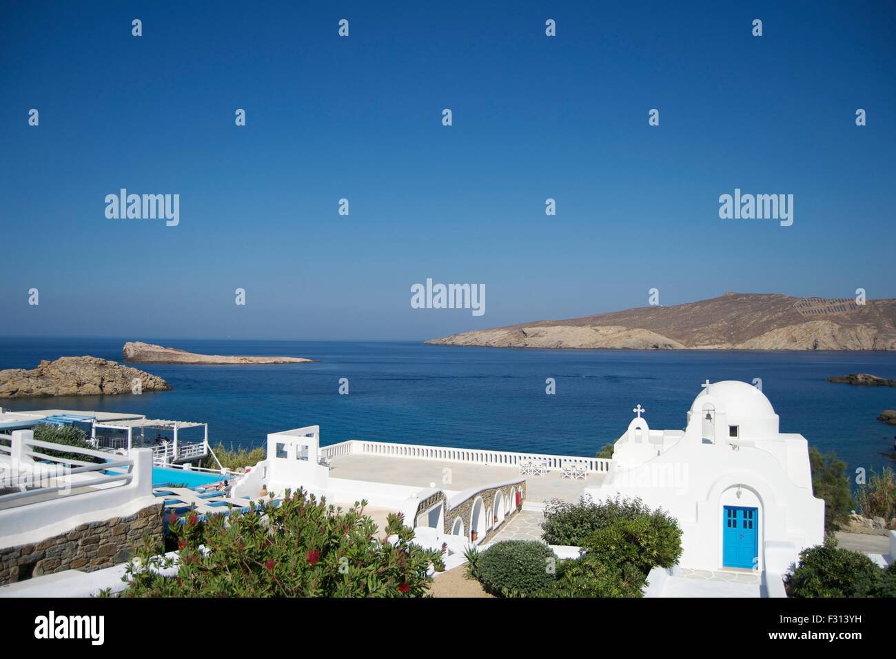 Traditional Greek building blue white architecture Stock Photo - Alamy