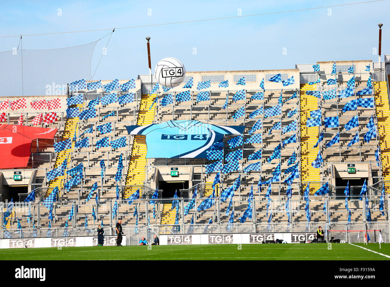 Gaa dublin colours hi-res stock photography and images - Alamy