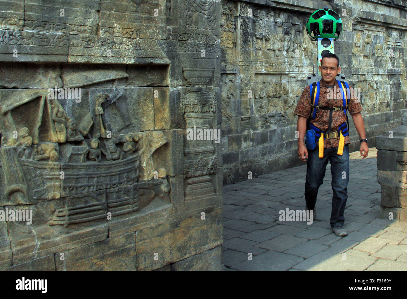 Google street view trekker hi-res stock photography and images - Alamy