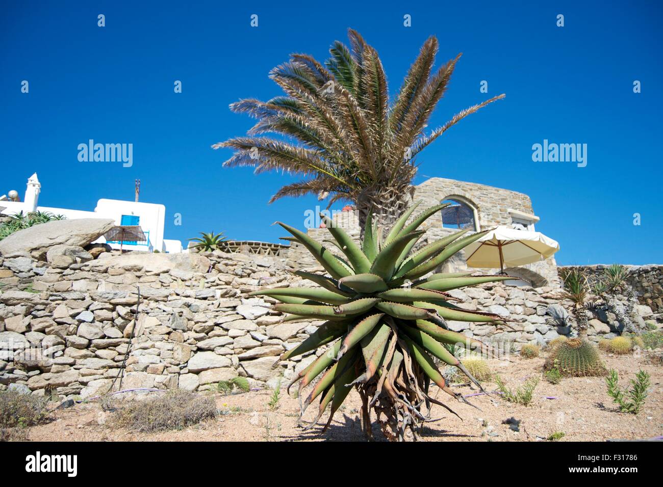 Traditional Greek building blue white architecture Stock Photo - Alamy