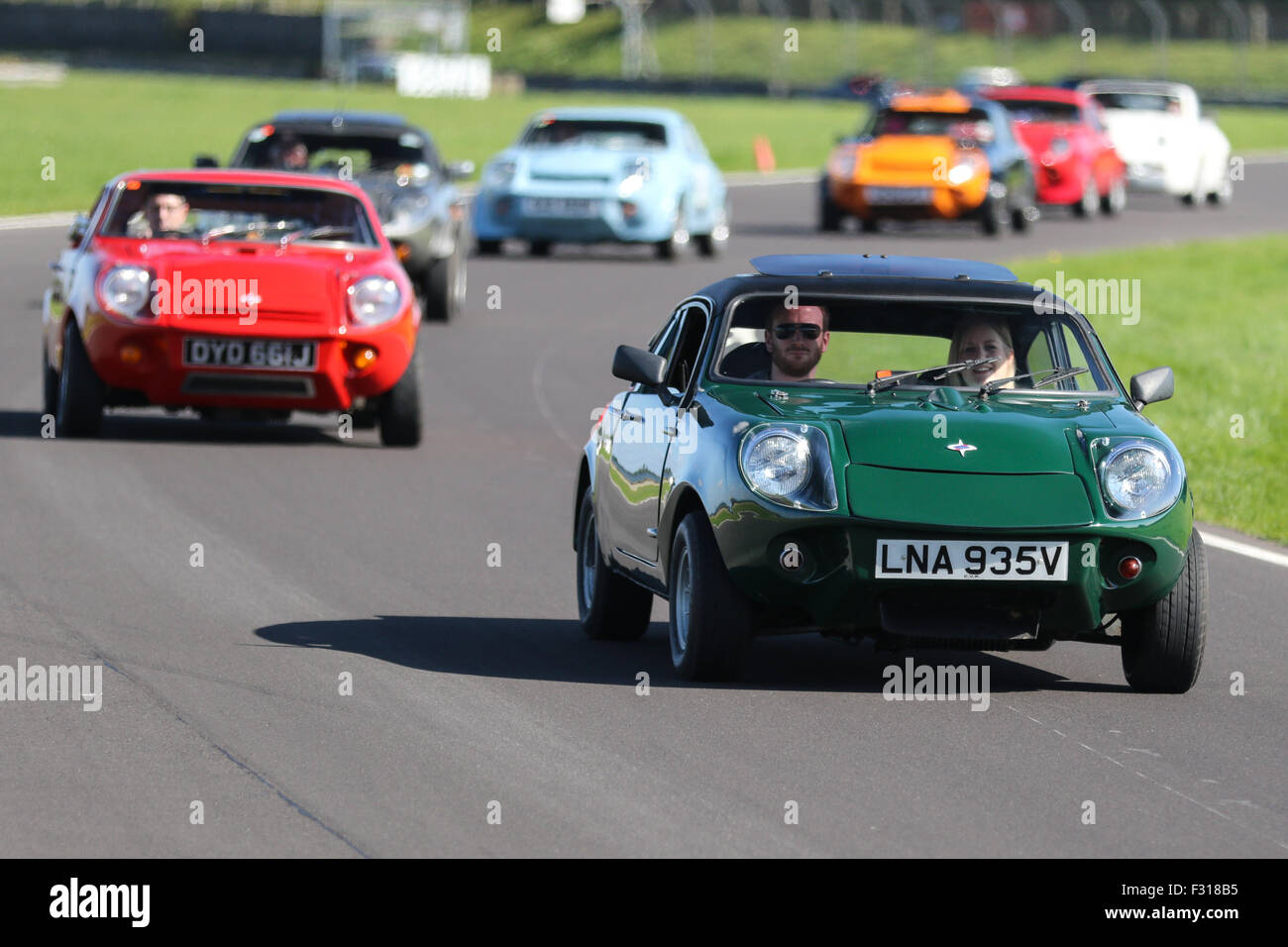 Castle combe circuit hi-res stock photography and images - Alamy