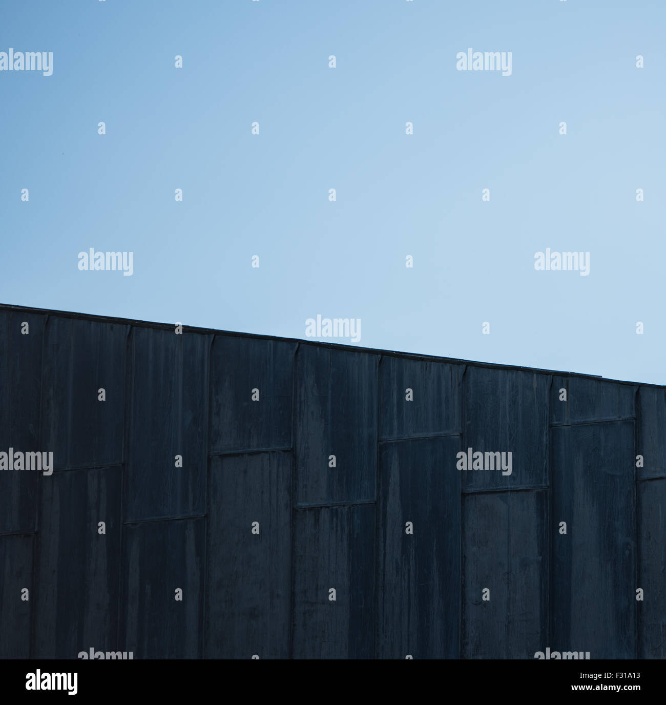 Half sky half building hi-res stock photography and images - Alamy