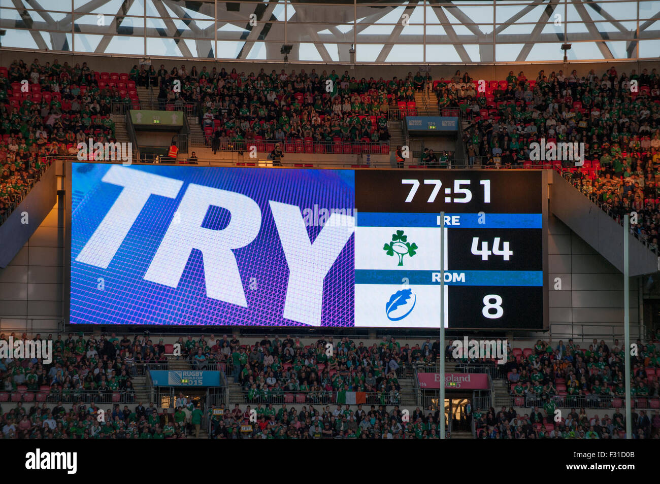 Big screen wembley stadium hi-res stock photography and images - Alamy