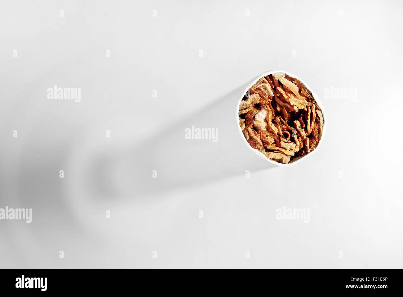 standing cigarette macro closeup detail Stock Photo - Alamy