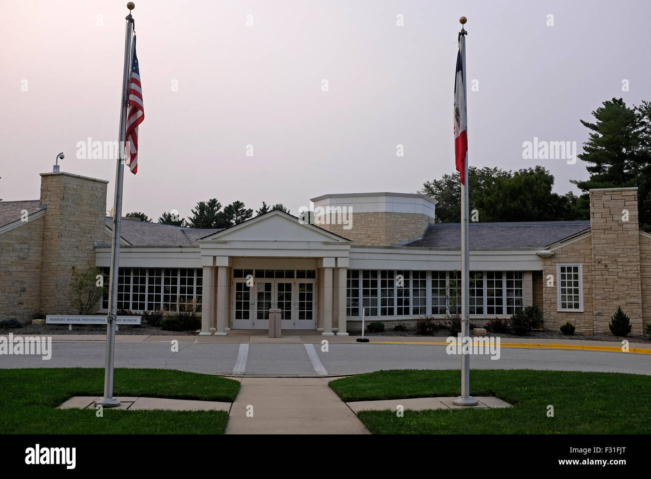Hoover library hi-res stock photography and images - Alamy