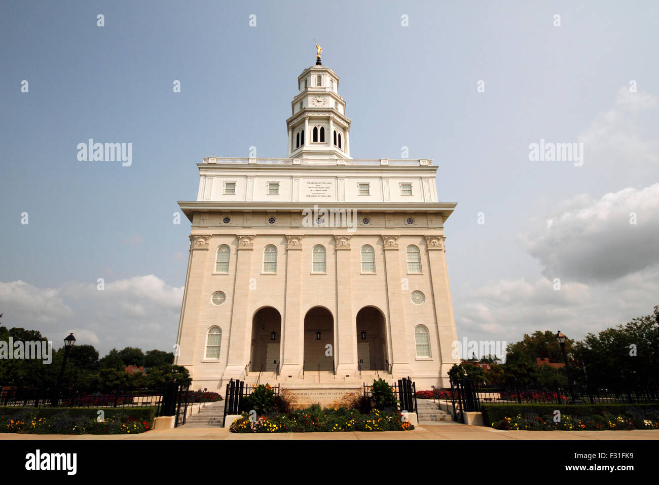 The rebuilt original Mormon Temple in Nauvoo, Illinois Stock Photo - Alamy