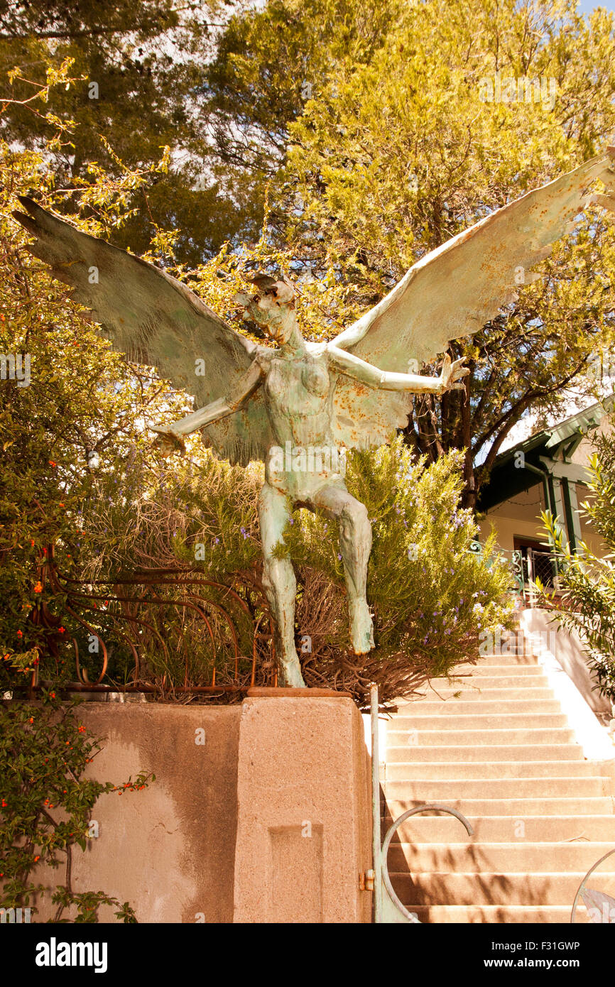 Gargoyle With Wings High Resolution Stock Photography and Images - Alamy