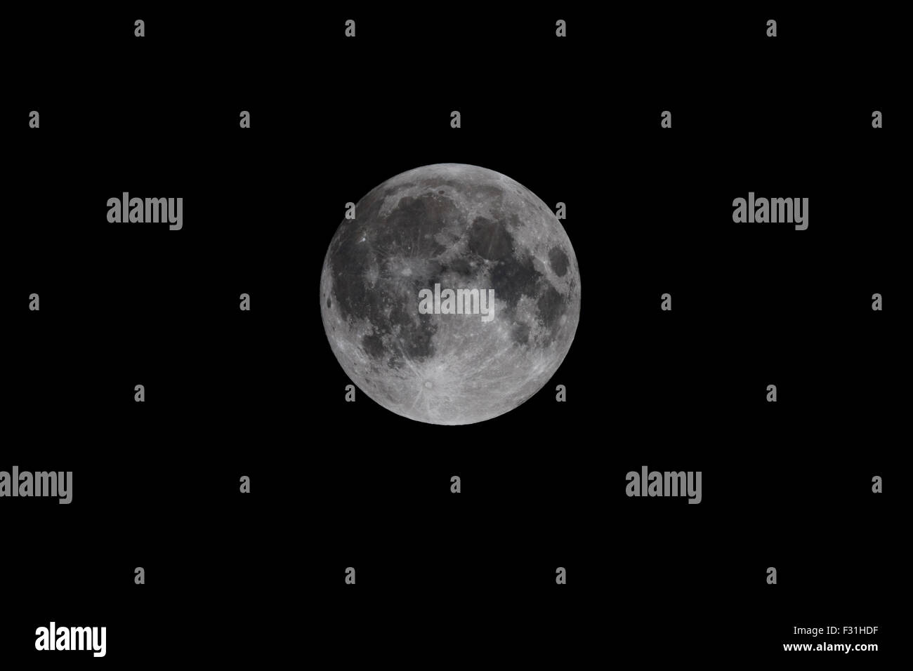 Britain supermoon hi-res stock photography and images - Alamy