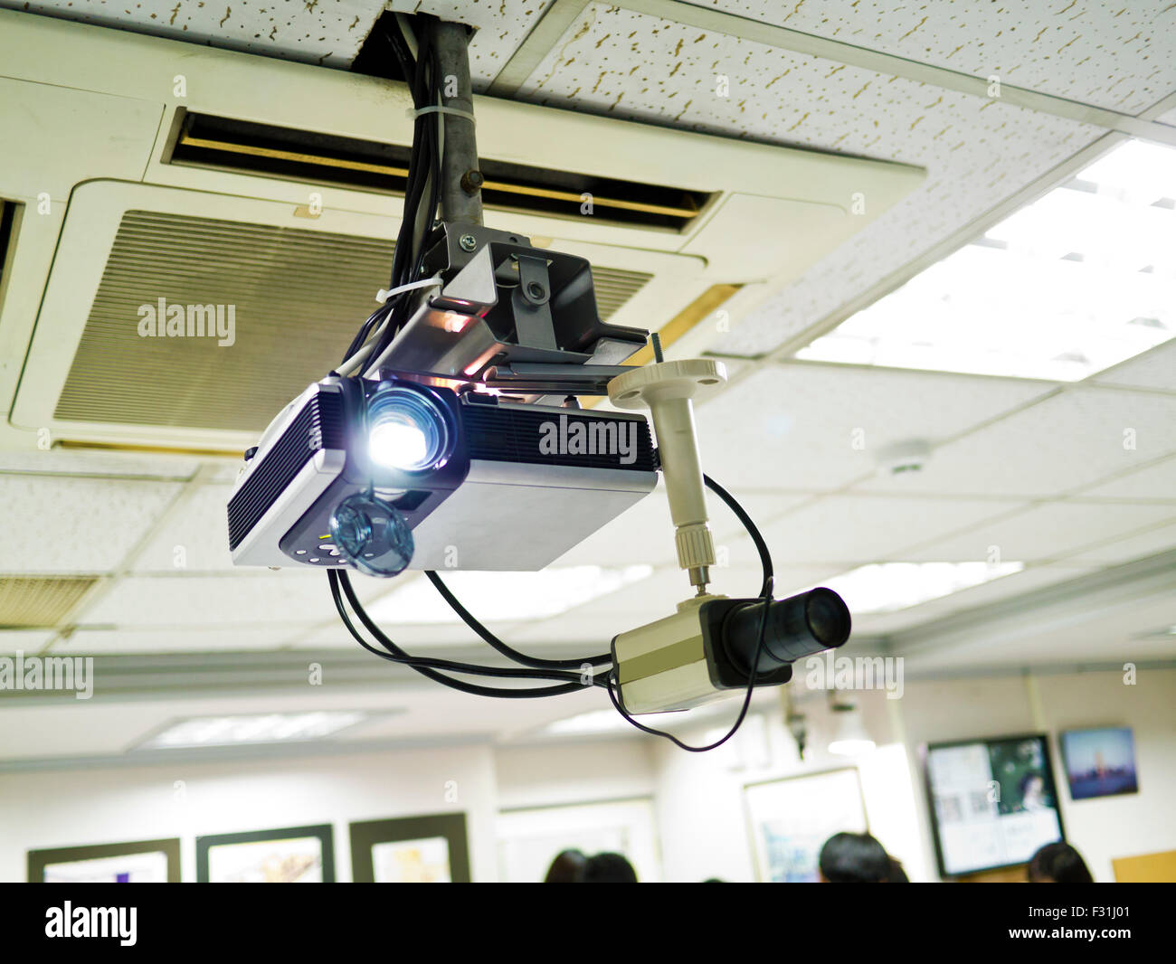 Presentation video projection hi-res stock photography and images - Alamy