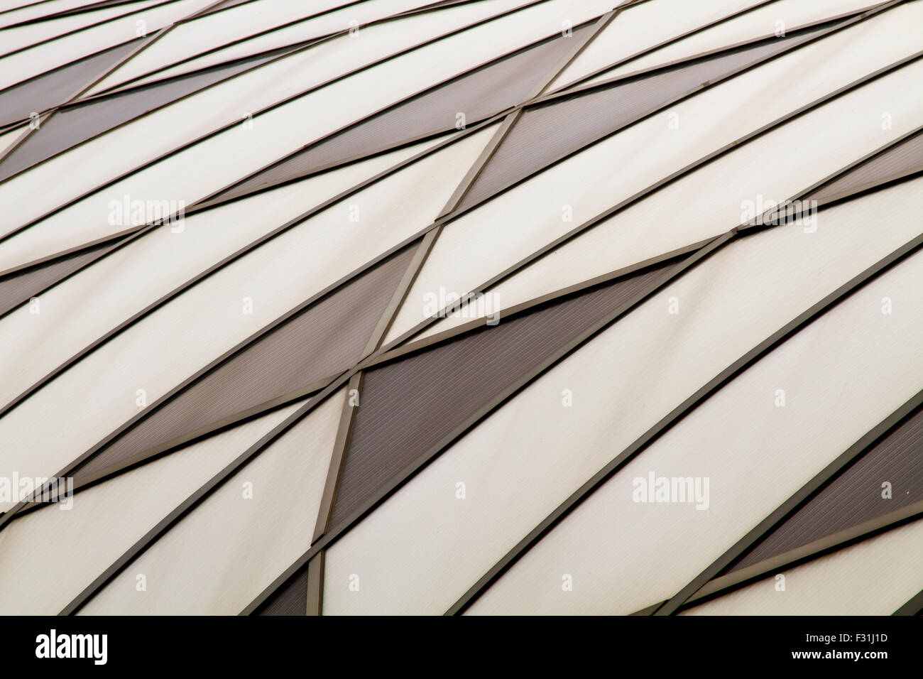 Hong kong airport ceiling hi-res stock photography and images - Alamy