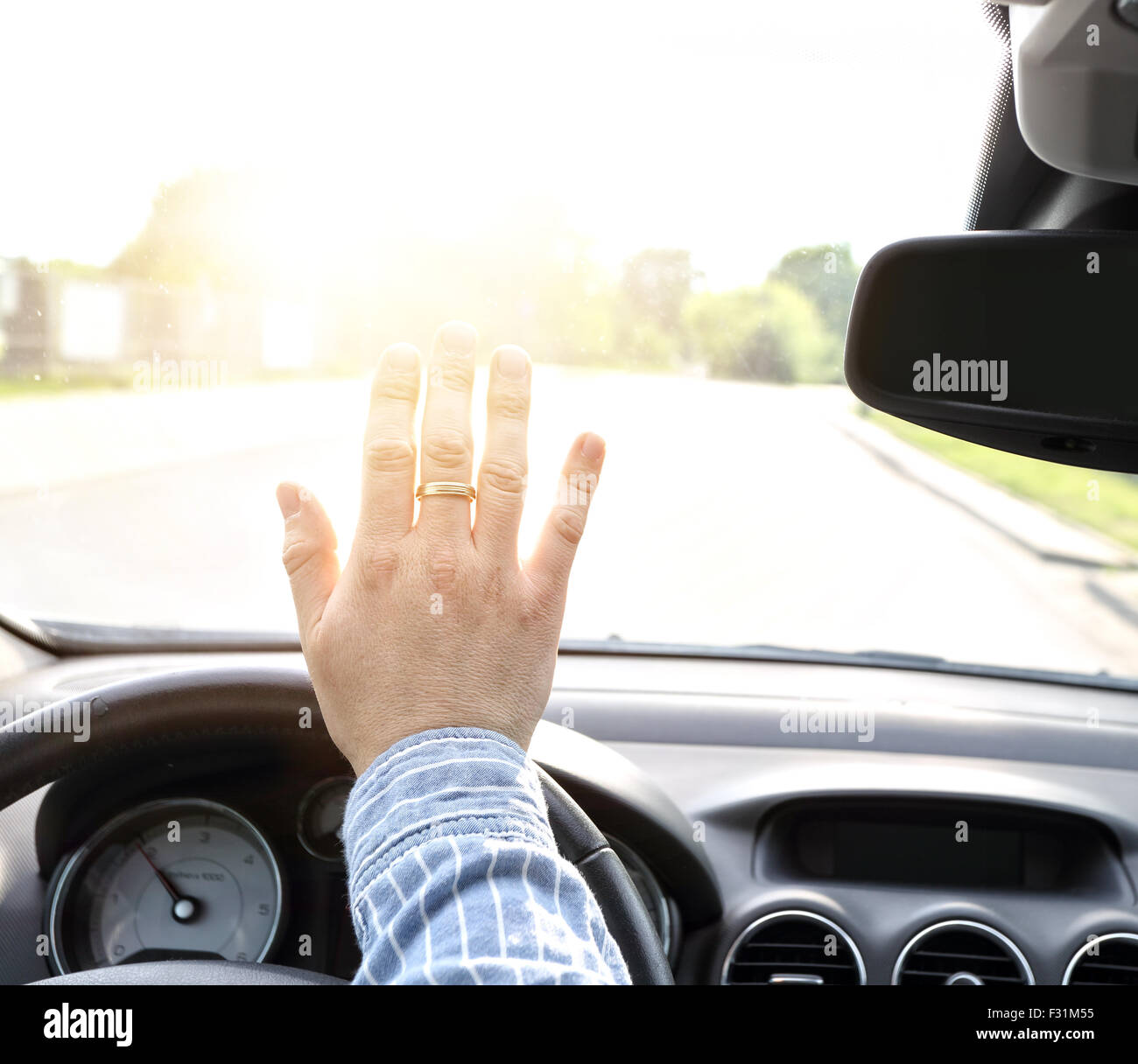 Car Warning Light Driver High Resolution Stock Photography and Images ...