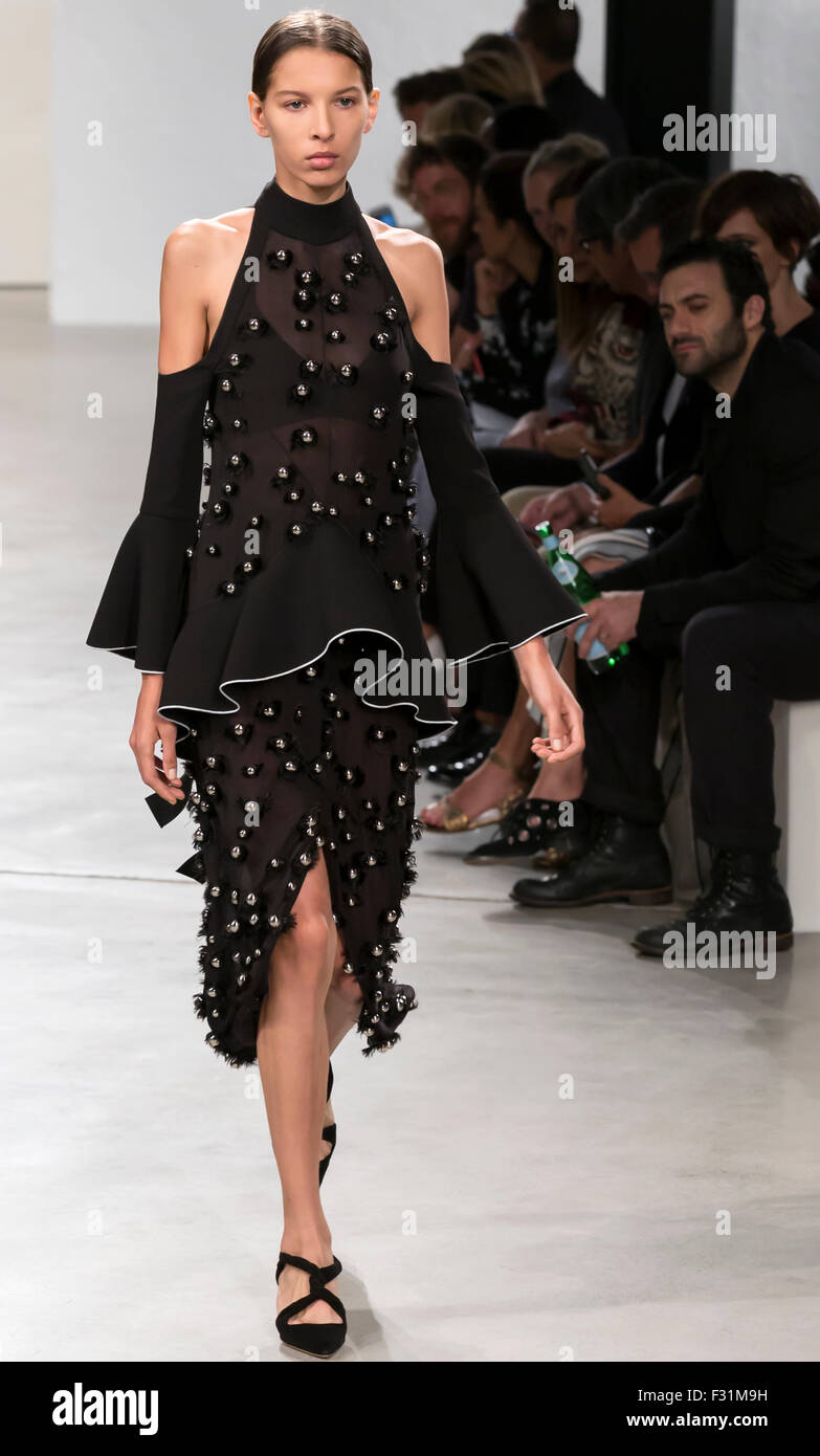 New York, NY - September 16, 2015: Alice Vanessa Metza walks the runway ...