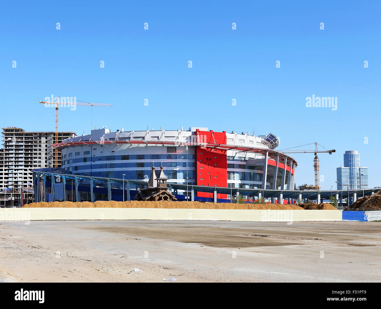 Large-scale construction of stadium in the big city Stock Photo - Alamy