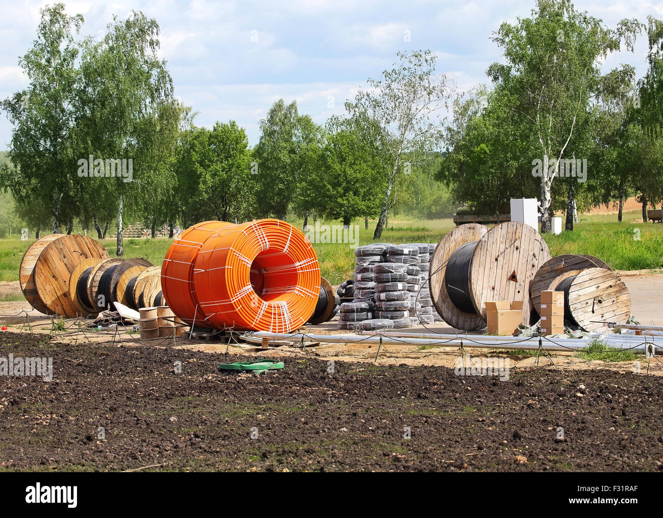 Underground cable work hi-res stock photography and images - Alamy