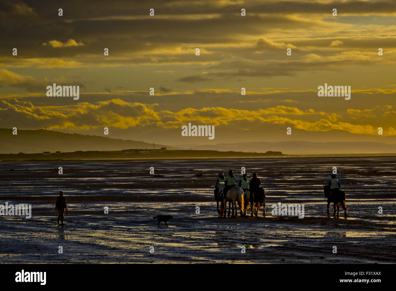 Liverpool bay hi-res stock photography and images - Alamy