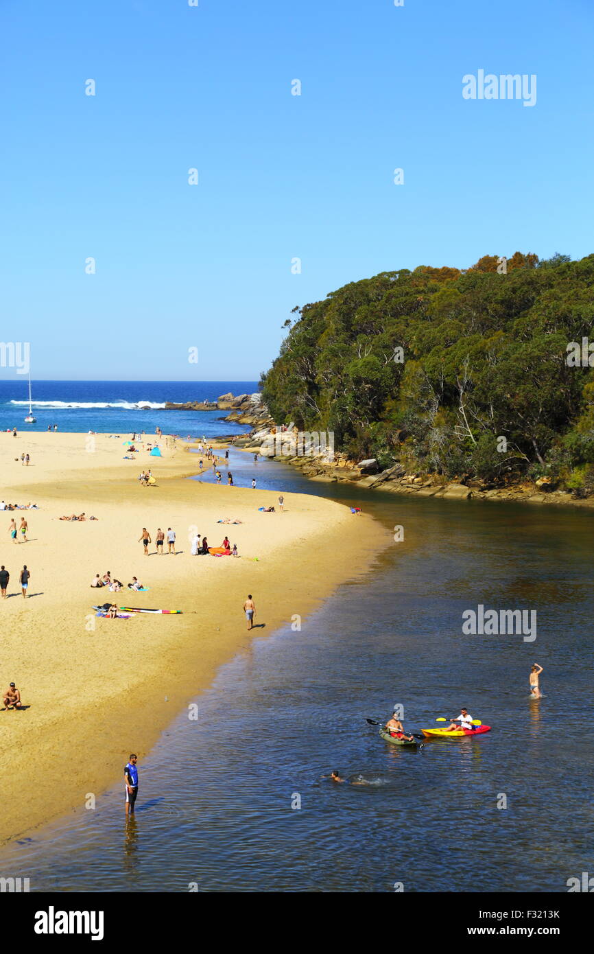 Splash lagoon hi-res stock photography and images - Alamy