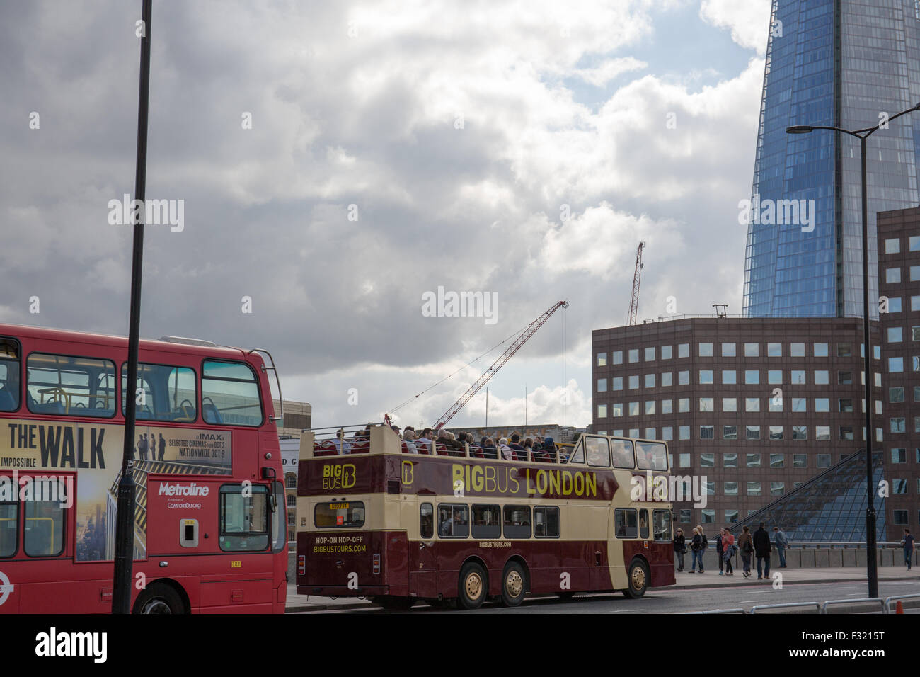 Bigbus london hi-res stock photography and images - Alamy
