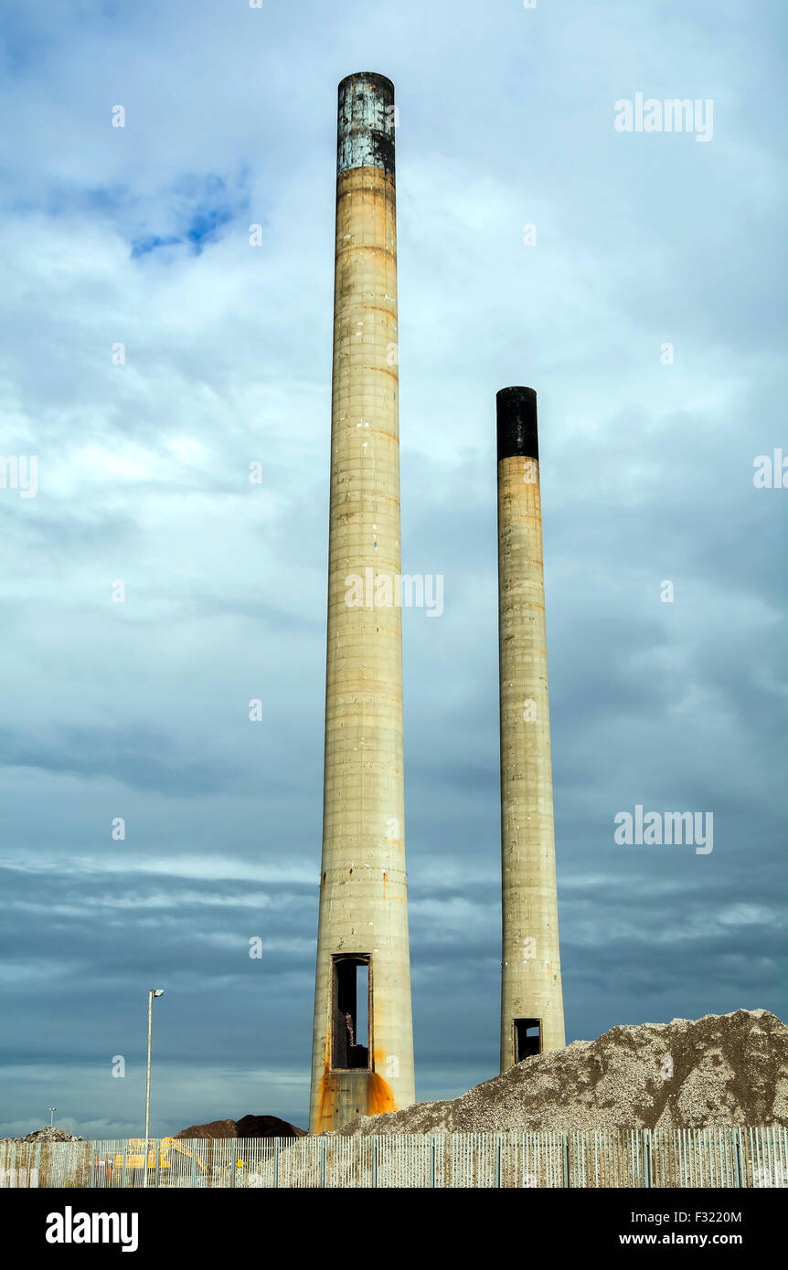 Cockenzie power station hi-res stock photography and images - Alamy