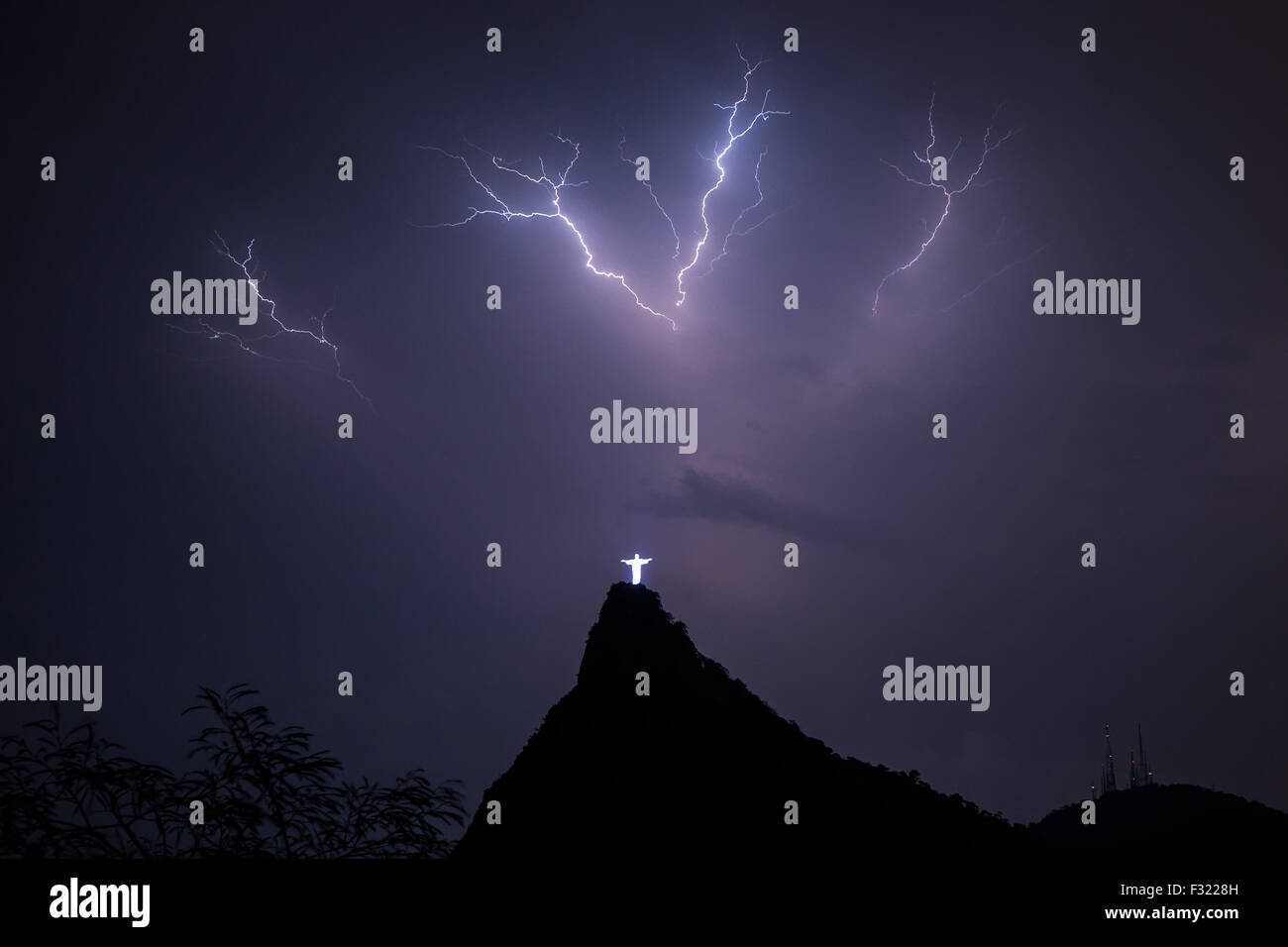 Rio De Janeiro, Brazil. 27th Sep, 2015. Photo taken on Sept. 27, 2015 ...