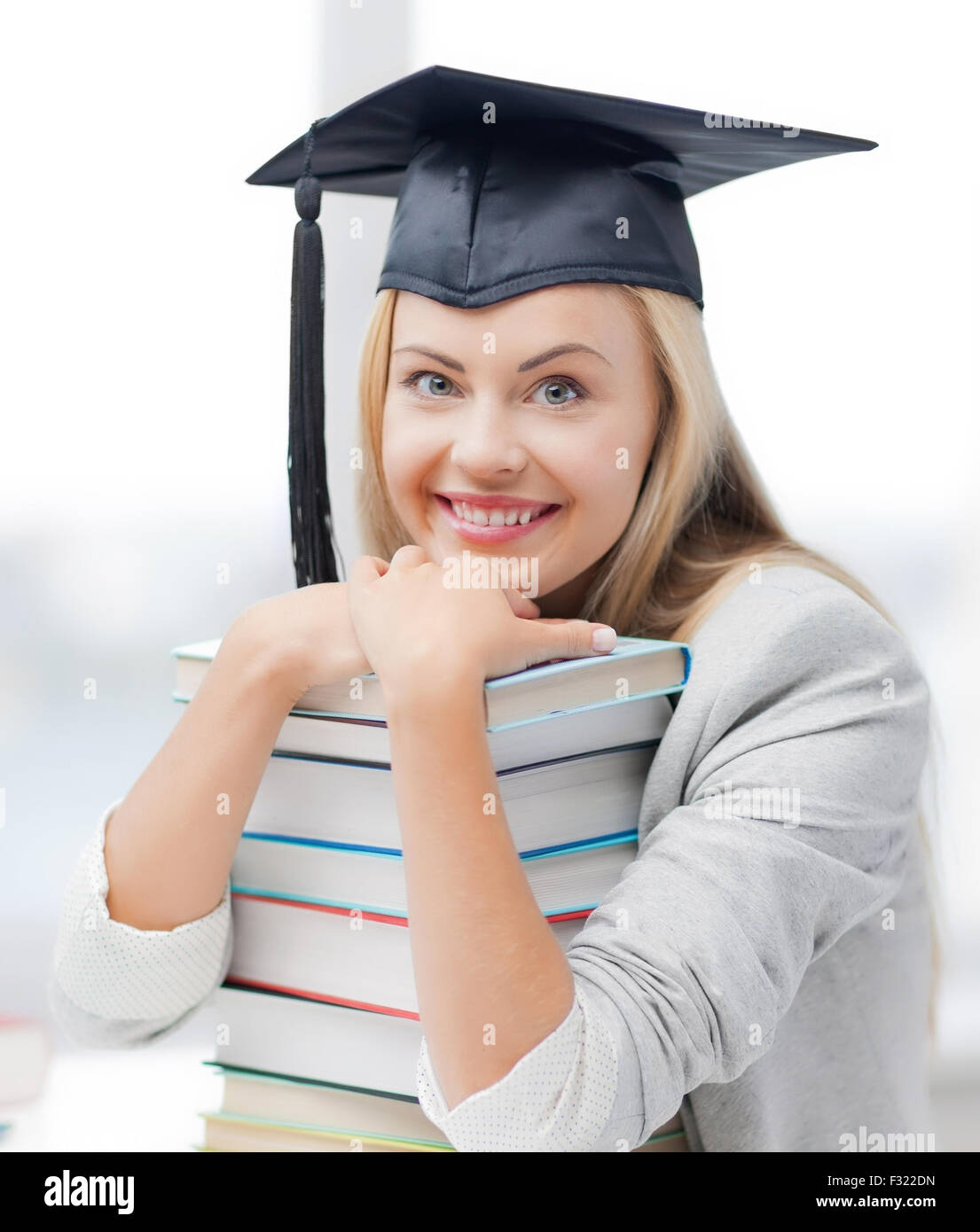 student in graduation cap Stock Photo - Alamy