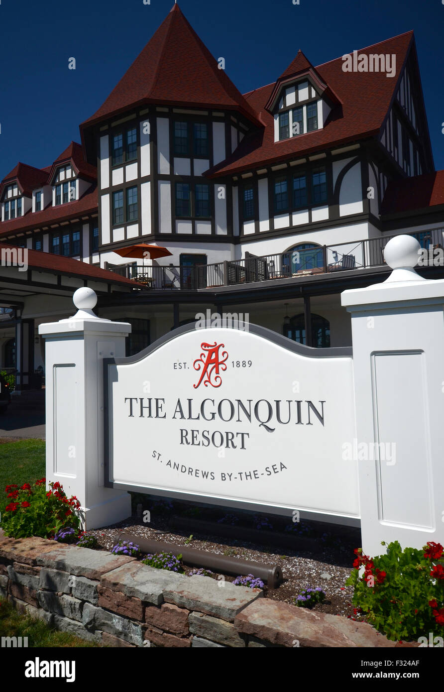 Algonquin hotel hi-res stock photography and images - Alamy