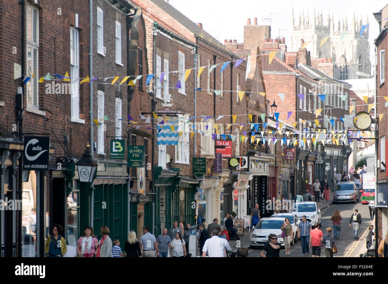 fossgate street in York town center uk minster people shoppers shopping ...