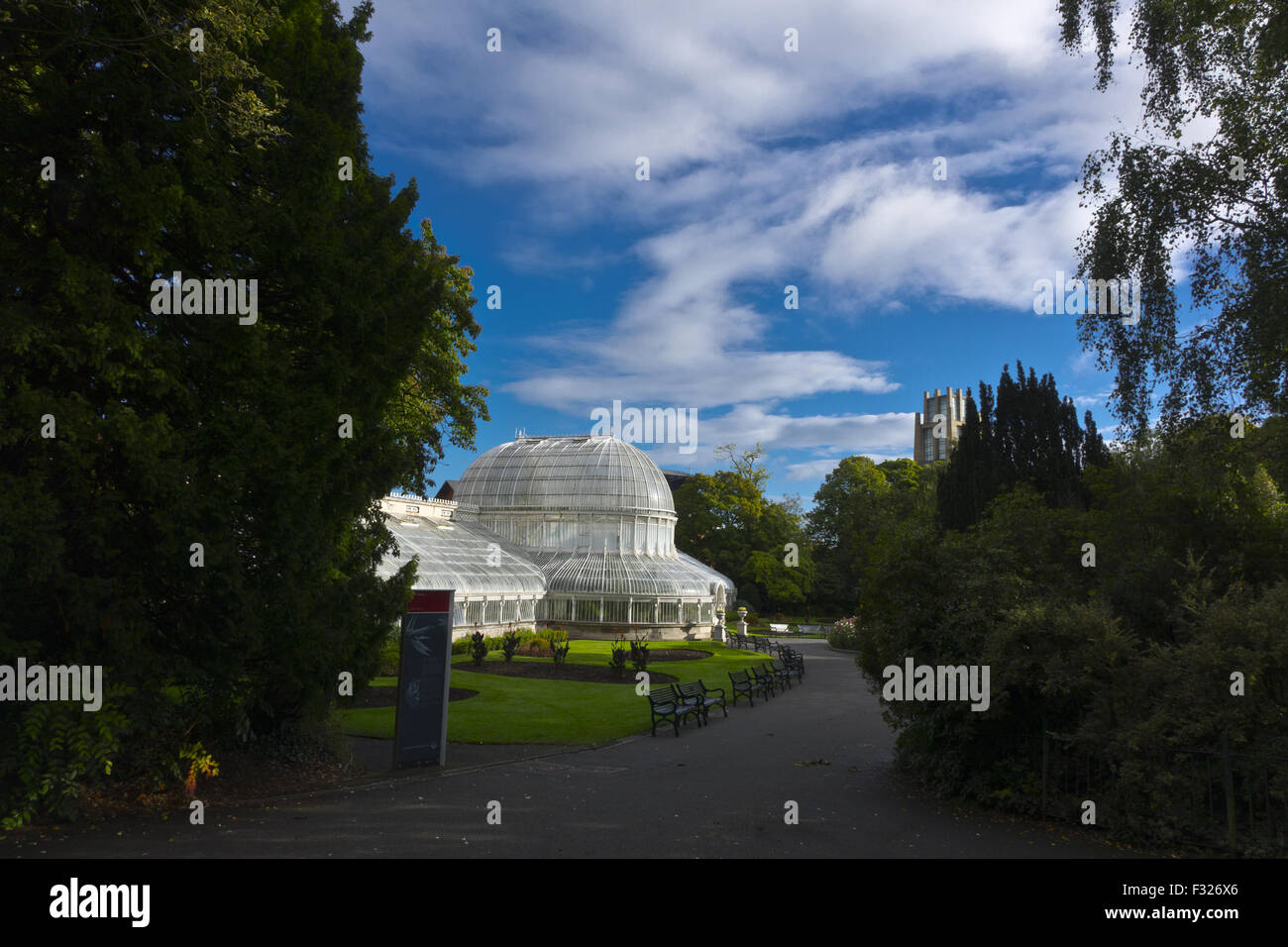 Palm House Belfast Botanic Stock Photos & Palm House Belfast Botanic ...
