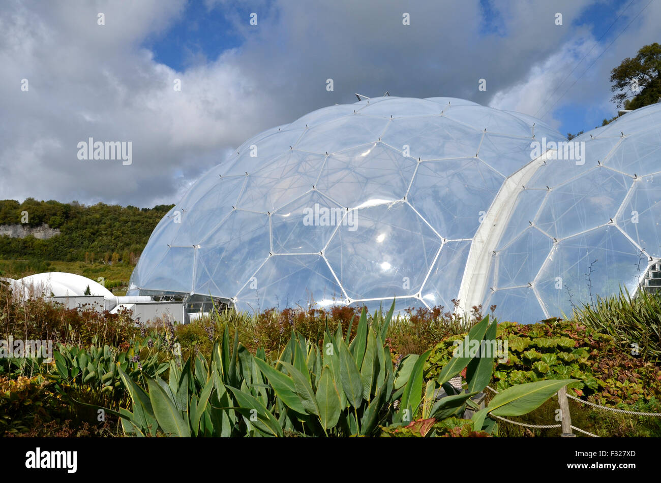 Nicholas grimshaw geodesic dome hi-res stock photography and images - Alamy
