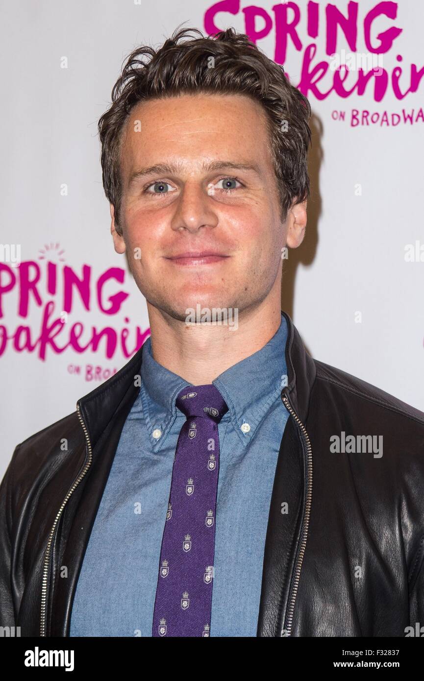 Jonathan groff opening night broadway hi-res stock photography and ...
