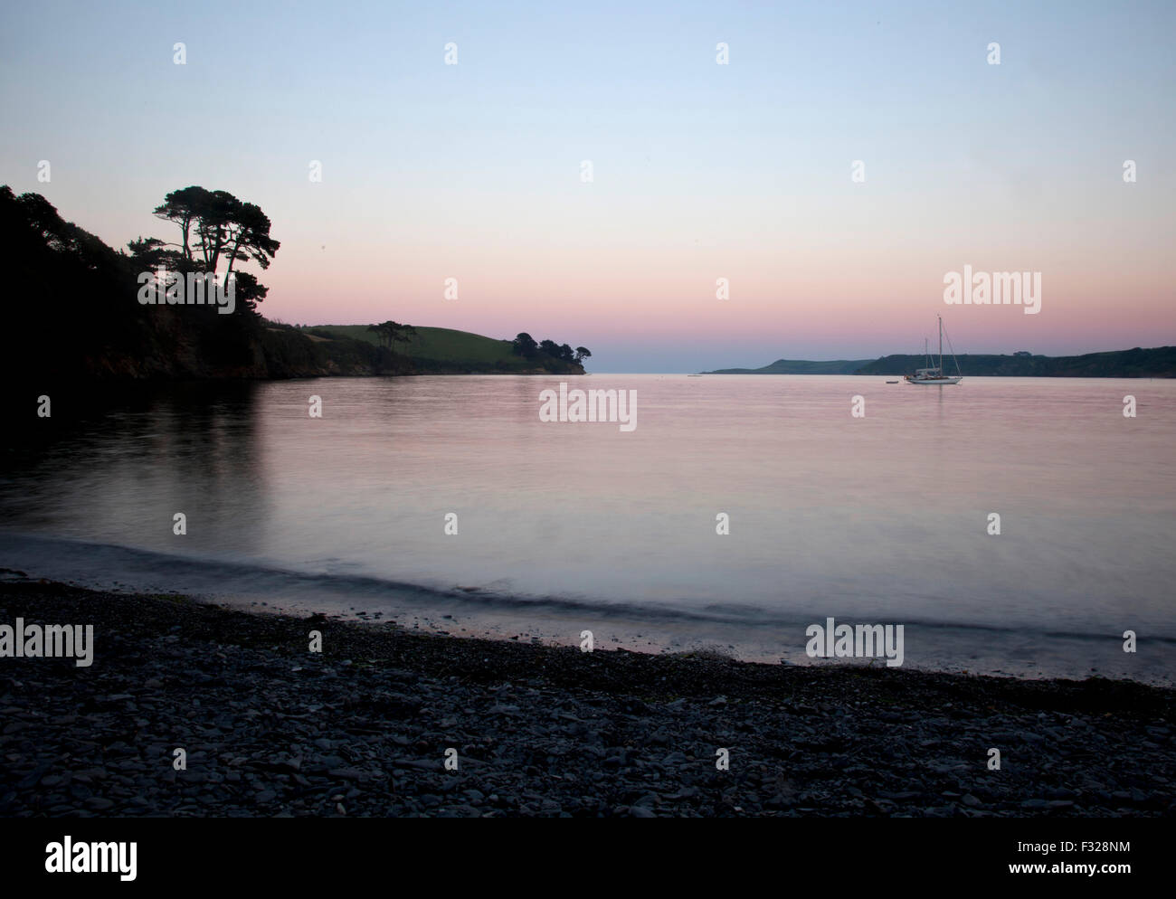 Durgan beach at sunset, Helford, Cornwall, UK Stock Photo - Alamy