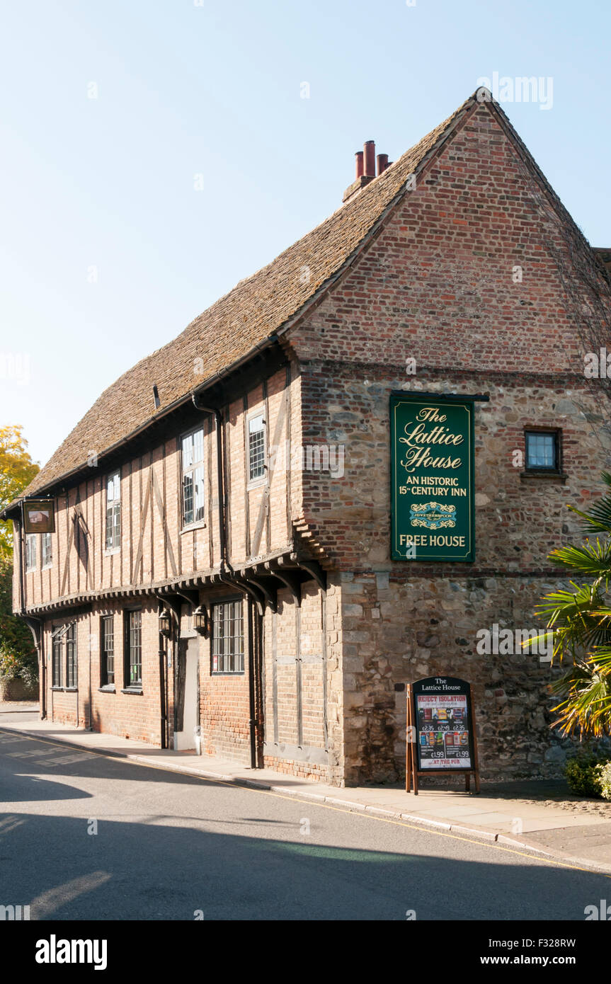 Kings lynn norfolk pub hi-res stock photography and images - Alamy