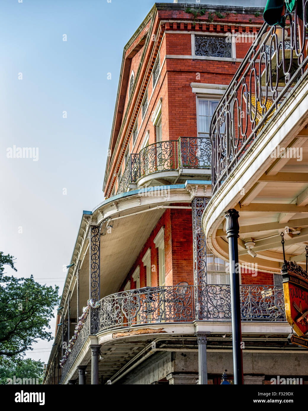 New orleans french quarter architecture hi-res stock photography and ...