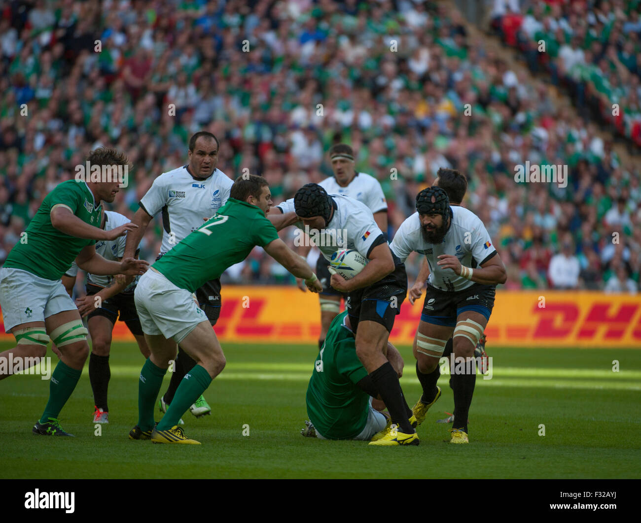 Wembley Stadium, London, UK. 27th September, 2015. Darren Cave (12 ...