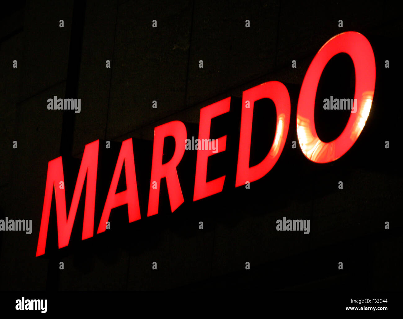 Maredo logo hi-res stock photography and images - Alamy