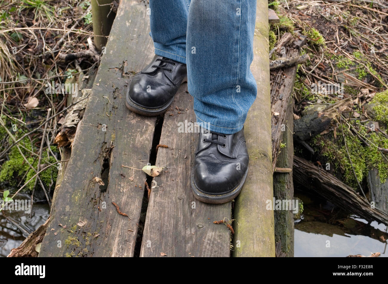 Rotten bridge hi-res stock photography and images - Alamy