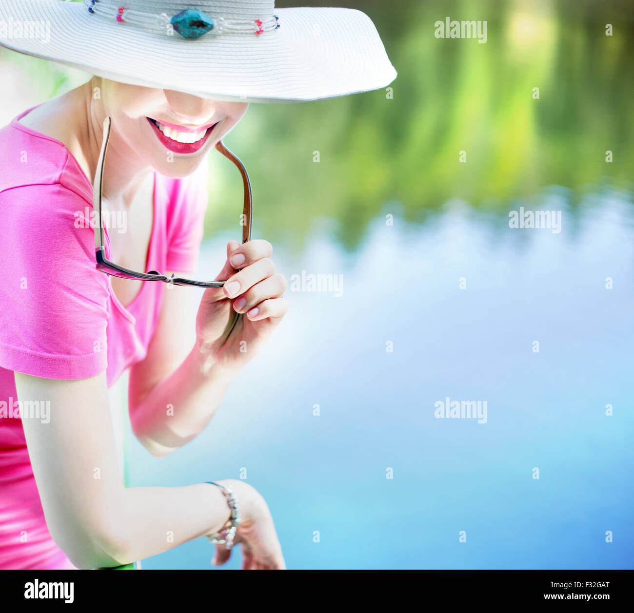 Portrait of the lady with the fabulous pearl smile Stock Photo - Alamy