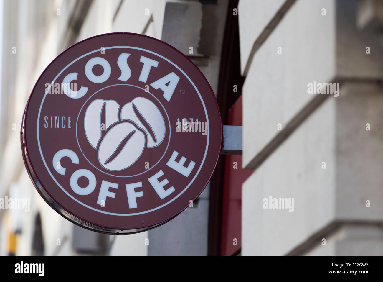 Costa Coffee shop sign logo Stock Photo - Alamy