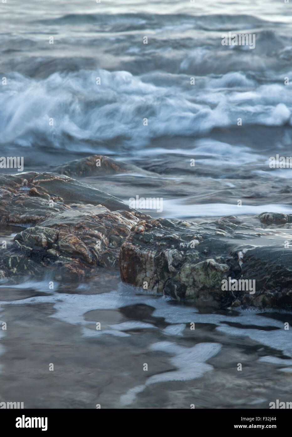 Washing rocks hi-res stock photography and images - Alamy