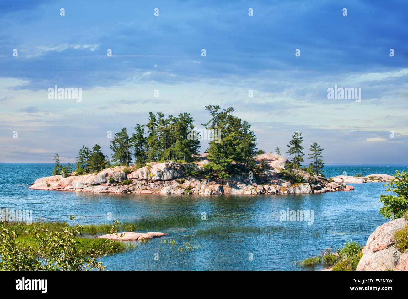 Killarney island hi-res stock photography and images - Alamy