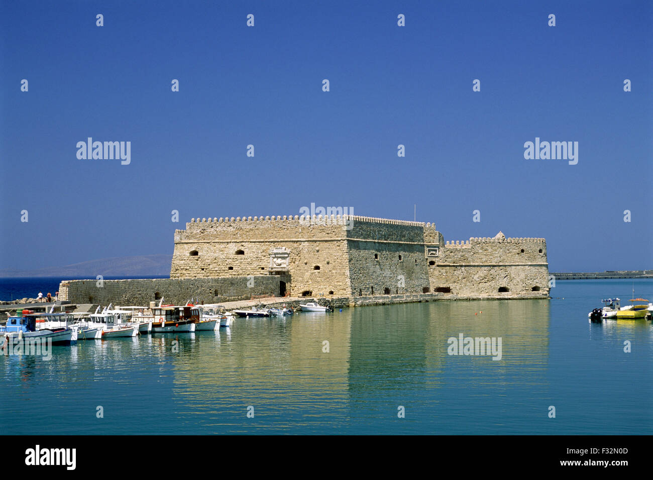 Greece, Crete, Heraklion, venetian castle Stock Photo - Alamy