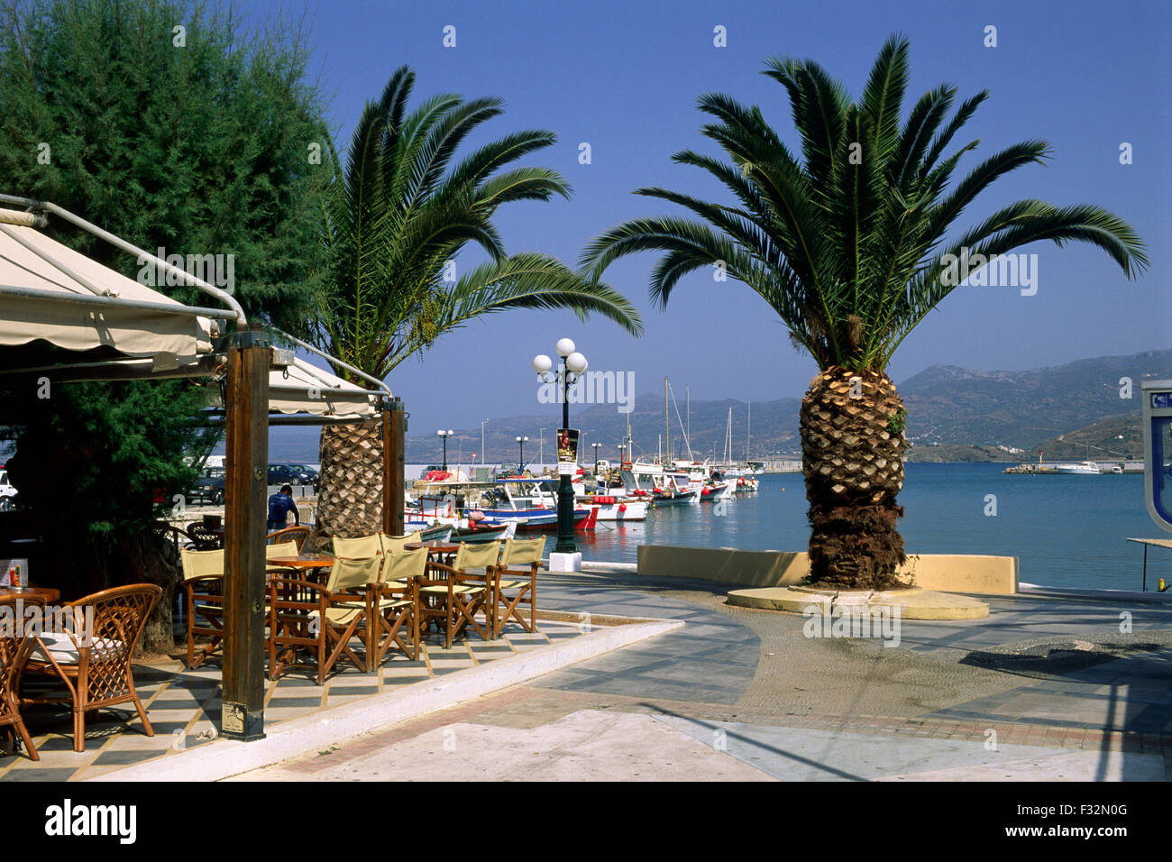 Old town of sitia hi-res stock photography and images - Alamy