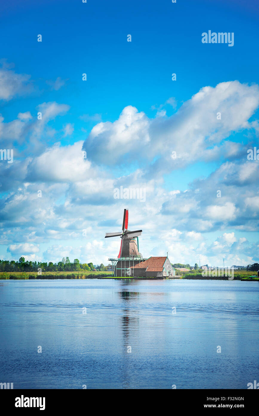 Netherlands country flag energy hi-res stock photography and images - Alamy